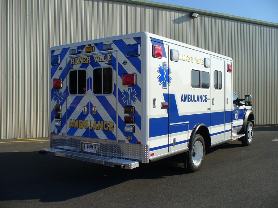 3.P1010249 – VCI Ambulances